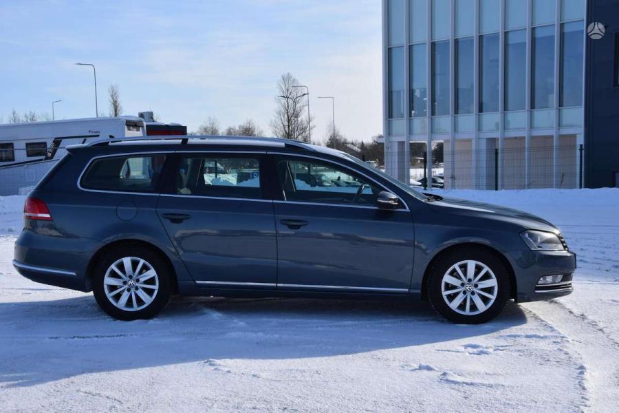 Pelēks Volkswagen Passat 2014 Viļņa, ar dzinēja tilpumu 1.60 L un nobraukumu 325 tūkst. km par 5750 €, foto 16 vietnē AUTOMOTO.COM.LV