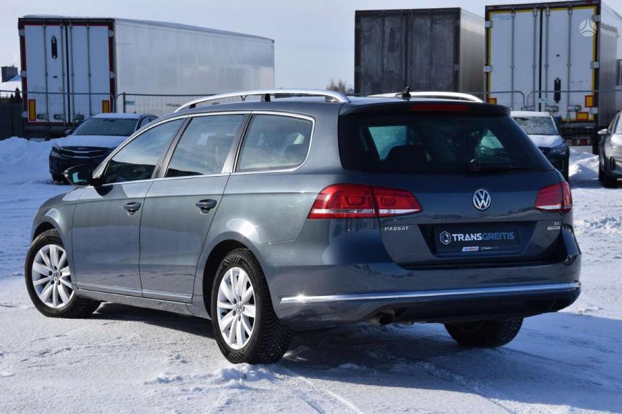 Pelēks Volkswagen Passat 2014 Viļņa, ar dzinēja tilpumu 1.60 L un nobraukumu 325 tūkst. km par 5750 €, foto 17 vietnē AUTOMOTO.COM.LV
