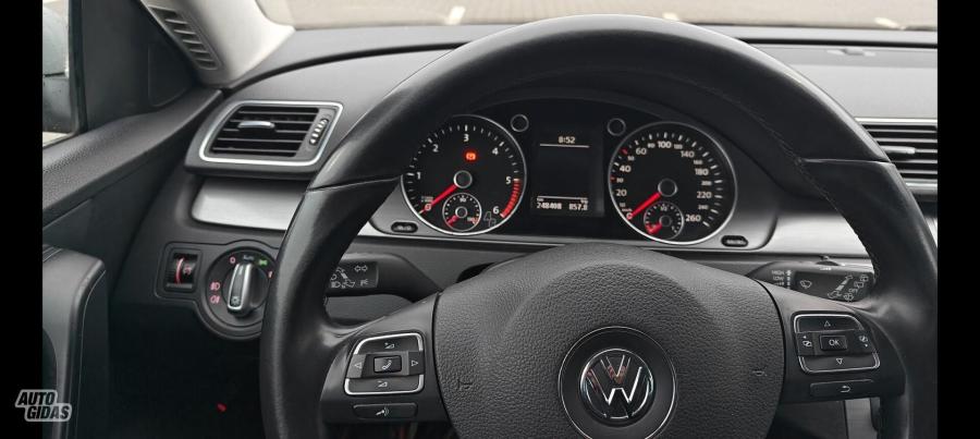 Grey Volkswagen Passat 2014 in Vilnius, with an engine capacity of 2.00 L and mileage of 248 thousand km for 5750 €, photo 8 on AUTOMOTO.COM.LV