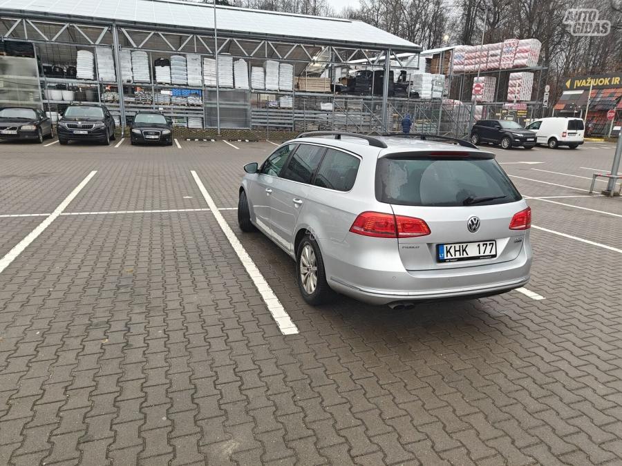 Grey Volkswagen Passat 2014 in Vilnius, with an engine capacity of 2.00 L and mileage of 248 thousand km for 5750 €, photo 12 on AUTOMOTO.COM.LV