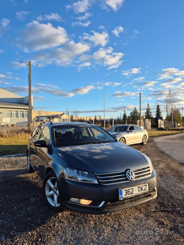 Grey Volkswagen Passat 2014 in Tallinn, with an engine capacity of 1.60 L and mileage of 450 thousand km for 4299 €, photo 1 on AUTOMOTO.COM.LV