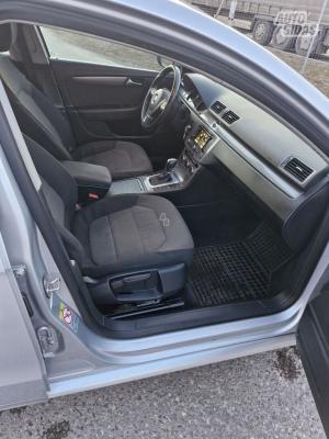 Pelēks Volkswagen Passat 2014 Kauņa, ar dzinēja tilpumu 2.00 L un nobraukumu 269 tūkst. km par 6500 €, foto 16 vietnē AUTOMOTO.COM.LV