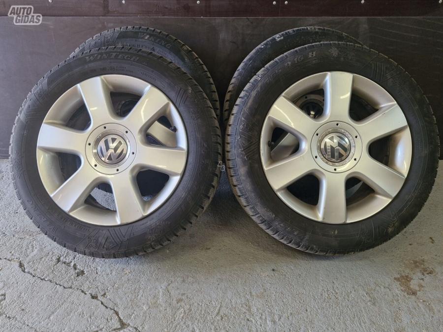 Pelēks Volkswagen Passat 2014 Kauņa, ar dzinēja tilpumu 2.00 L un nobraukumu 269 tūkst. km par 6500 €, foto 24 vietnē AUTOMOTO.COM.LV