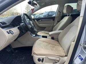 Grey Volkswagen Passat 2014 in Vilnius, with an engine capacity of 2.00 L and mileage of 285 thousand km for 5500 €, photo 8 on AUTOMOTO.COM.LV