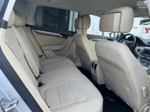 Grey Volkswagen Passat 2014 in Vilnius, with an engine capacity of 2.00 L and mileage of 285 thousand km for 5500 €, photo 11 on AUTOMOTO.COM.LV