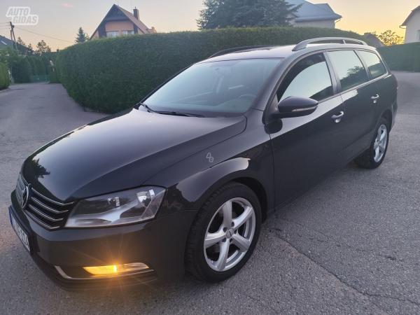 Grey Volkswagen Passat 2014 in Mazeikiai, with an engine capacity of 2.00 L and mileage of 223 thousand km for 6500 €, photo 2 on AUTOMOTO.COM.LV