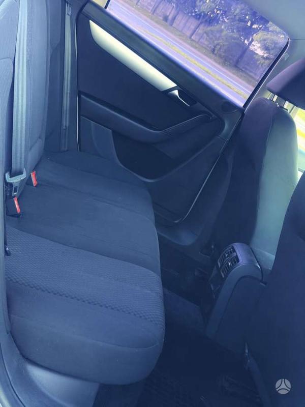 Pelēks Volkswagen Passat 2014 Klaipėda, ar dzinēja tilpumu 1.60 L un nobraukumu 350 tūkst. km par 2800 €, foto 8 vietnē AUTOMOTO.COM.LV