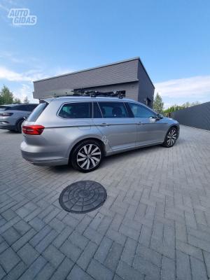 Grey Volkswagen Passat 2014 in Vilnius, with an engine capacity of 2.00 L and mileage of 210 thousand km for 12000 €, photo 4 on AUTOMOTO.COM.LV
