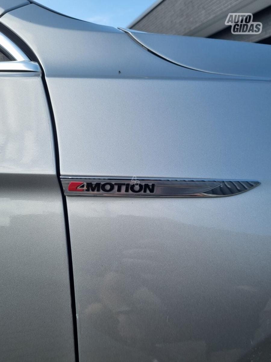 Grey Volkswagen Passat 2014 in Vilnius, with an engine capacity of 2.00 L and mileage of 210 thousand km for 12000 €, photo 18 on AUTOMOTO.COM.LV