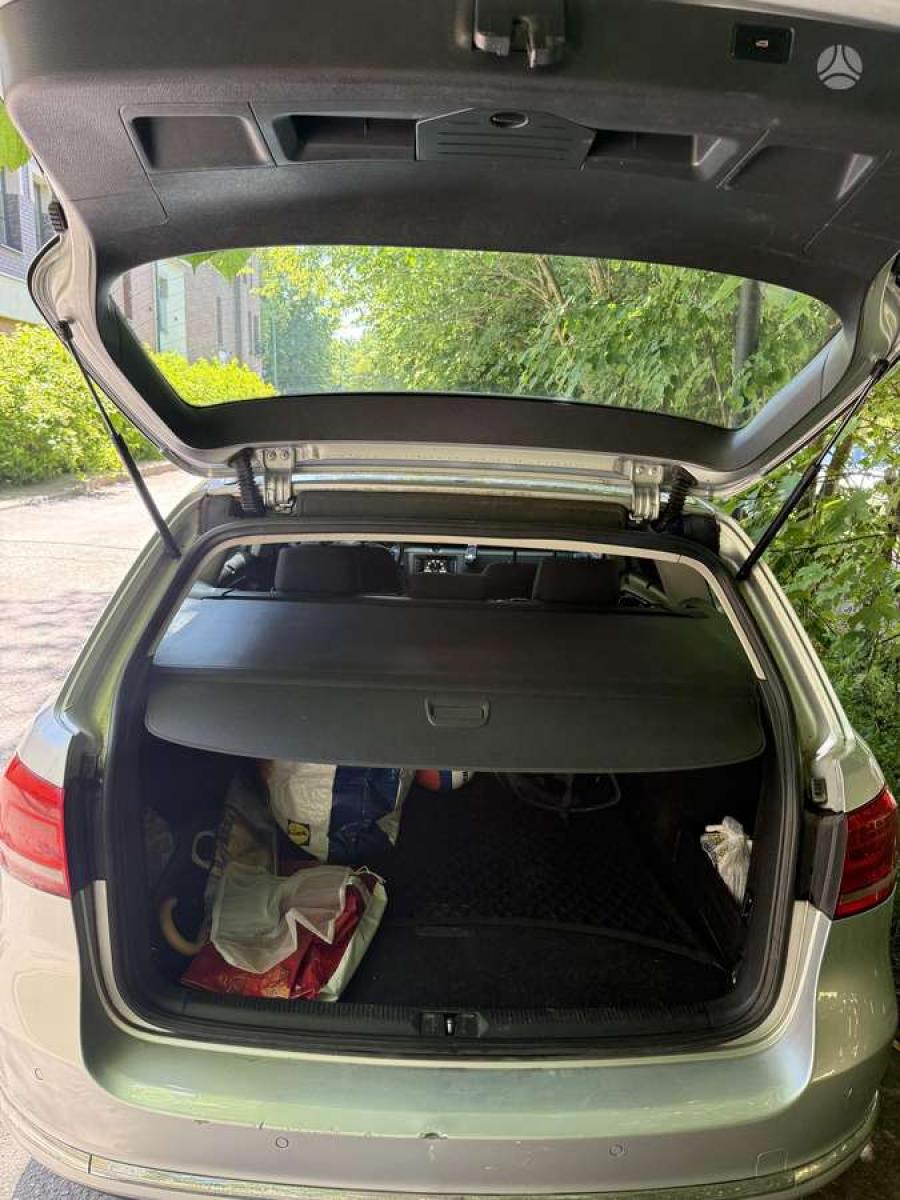 Pelēks Volkswagen Passat 2014 Klaipėda, ar dzinēja tilpumu 1.97 L un nobraukumu 276 tūkst. km par 5200 €, foto 8 vietnē AUTOMOTO.COM.LV