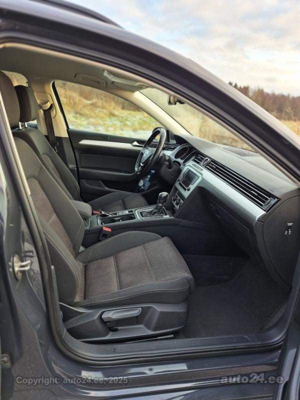 Pelēks Volkswagen Passat 2015 Tallina, ar dzinēja tilpumu 2.00 L un nobraukumu 294 tūkst. km par 10690 €, foto 11 vietnē AUTOMOTO.COM.LV