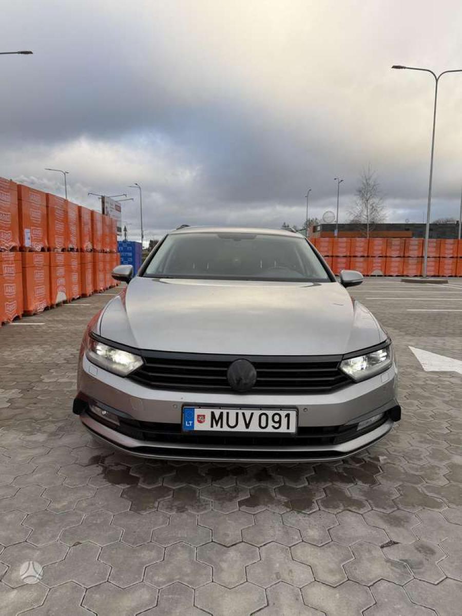 Pelēks Volkswagen Passat 2015 Telšiai, ar dzinēja tilpumu 1.97 L un nobraukumu 385 tūkst. km par 8500 €, foto 2 vietnē AUTOMOTO.COM.LV