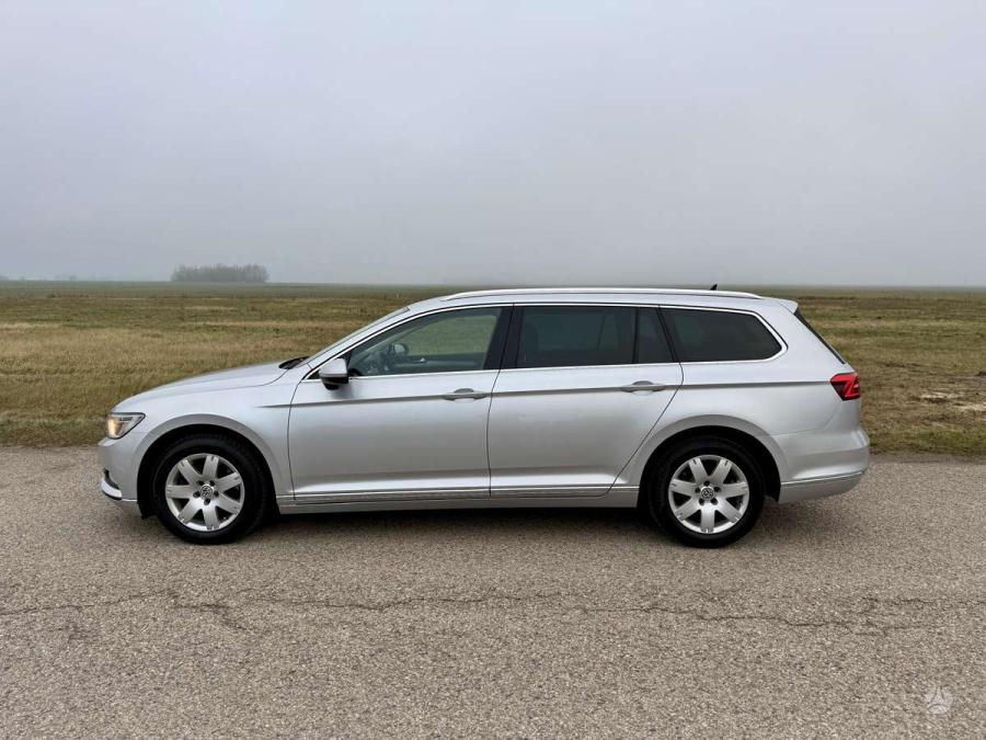 Grey Volkswagen Passat 2015 in Vilkaviskis, with an engine capacity of 1.97 L and mileage of 267 thousand km for 9300 €, photo 5 on AUTOMOTO.COM.LV