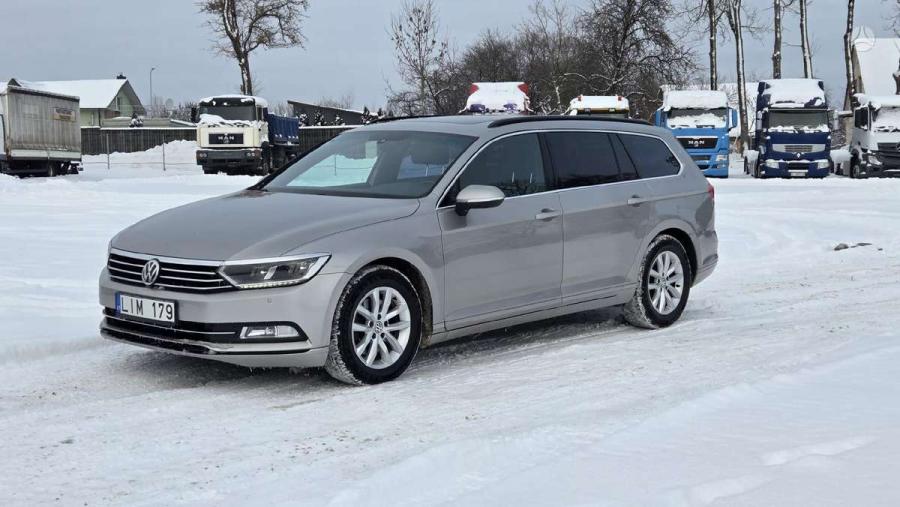 Grey Volkswagen Passat 2015 in Vilnius, with an engine capacity of 1.97 L and mileage of 271 thousand km for 9750 €, photo 2 on AUTOMOTO.COM.LV