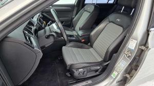 Grey Volkswagen Passat 2015 in Vilnius, with an engine capacity of 1.97 L and mileage of 271 thousand km for 9750 €, photo 11 on AUTOMOTO.COM.LV