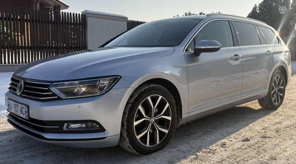 Grey Volkswagen Passat 2015 in Kaunas, with an engine capacity of 1.97 L and mileage of 260 thousand km for 8400 €, photo 1 on AUTOMOTO.COM.LV