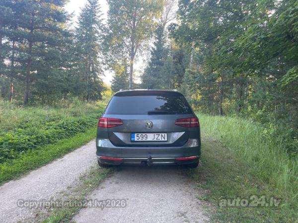 Pelēks Volkswagen Passat 2015 Jegeva, ar dzinēja tilpumu 1.60 L un nobraukumu 347 tūkst. km par 7800 €, foto 2 vietnē AUTOMOTO.COM.LV