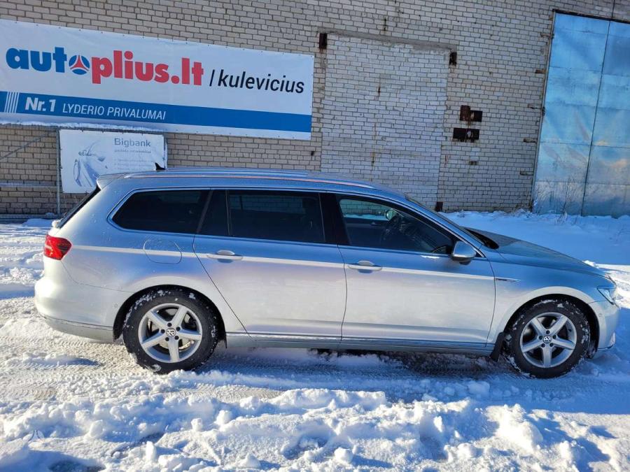 Pelēks Volkswagen Passat 2015 Telšiai, ar dzinēja tilpumu 1.97 L un nobraukumu 270 tūkst. km par 9999 €, foto 5 vietnē AUTOMOTO.COM.LV
