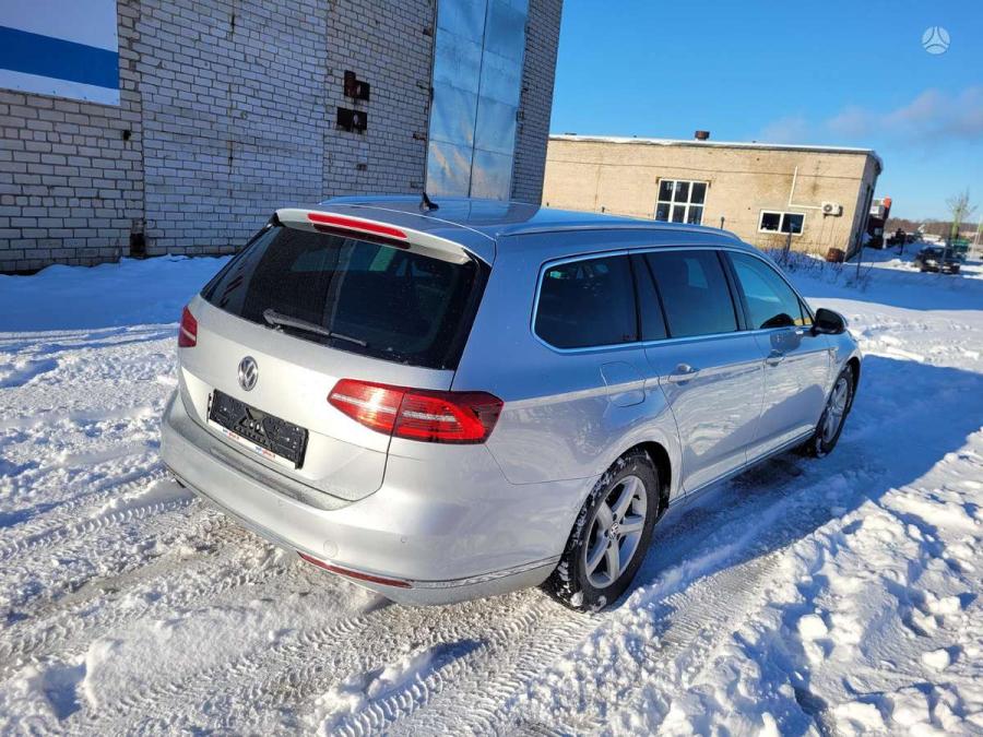 Pelēks Volkswagen Passat 2015 Telšiai, ar dzinēja tilpumu 1.97 L un nobraukumu 270 tūkst. km par 9999 €, foto 8 vietnē AUTOMOTO.COM.LV
