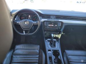 Pelēks Volkswagen Passat 2015 Telšiai, ar dzinēja tilpumu 1.97 L un nobraukumu 270 tūkst. km par 9999 €, foto 20 vietnē AUTOMOTO.COM.LV