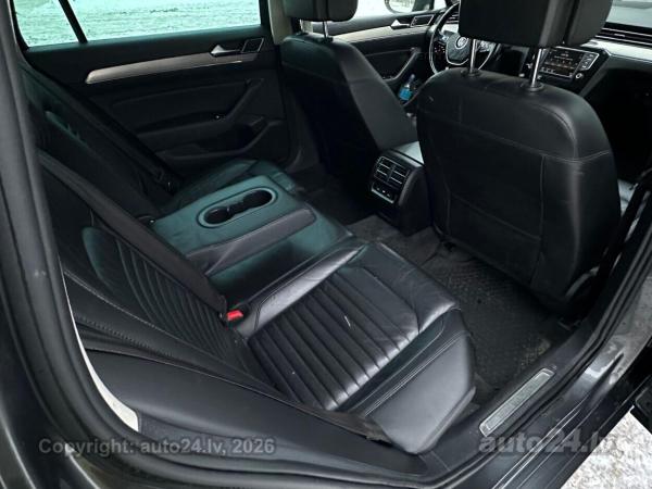 Pelēks Volkswagen Passat 2015 Tallina, ar dzinēja tilpumu 2.00 L un nobraukumu 309 tūkst. km par 9999 €, foto 11 vietnē AUTOMOTO.COM.LV