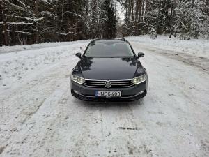Pelēks Volkswagen Passat 2015 Viļņa, ar dzinēja tilpumu 1.60 L un nobraukumu 242 tūkst. km par 8500 €, foto 2 vietnē AUTOMOTO.COM.LV