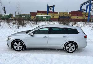 Grey Volkswagen Passat 2015 in Klaipeda, with an engine capacity of 2.00 L and mileage of 285 thousand km for 8700 €, photo 5 on AUTOMOTO.COM.LV