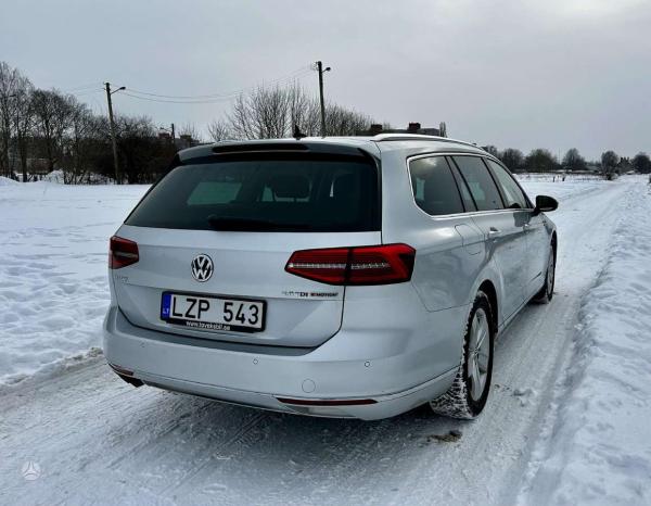 Grey Volkswagen Passat 2015 in Klaipeda, with an engine capacity of 2.00 L and mileage of 285 thousand km for 8700 €, photo 6 on AUTOMOTO.COM.LV