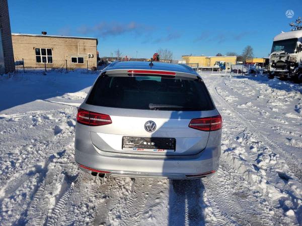 Pelēks Volkswagen Passat 2015 Telšiai, ar dzinēja tilpumu 1.97 L un nobraukumu 270 tūkst. km par 9999 €, foto 9 vietnē AUTOMOTO.COM.LV