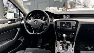 Grey Volkswagen Passat 2015 in Radviliskis, with an engine capacity of 2.00 L and mileage of 201 thousand km for 8250 €, photo 12 on AUTOMOTO.COM.LV