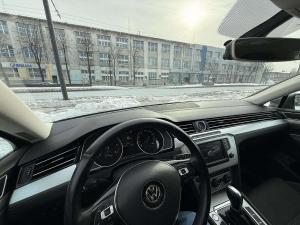 Grey Volkswagen Passat 2015 in Vilnius, with an engine capacity of 1.60 L and mileage of 312 thousand km for 8700 €, photo 11 on AUTOMOTO.COM.LV