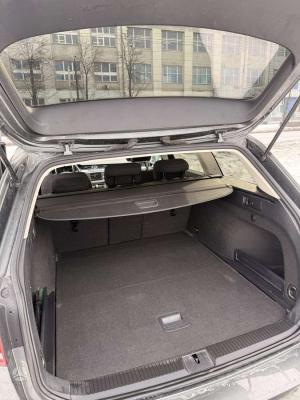Grey Volkswagen Passat 2015 in Vilnius, with an engine capacity of 1.60 L and mileage of 312 thousand km for 8700 €, photo 14 on AUTOMOTO.COM.LV