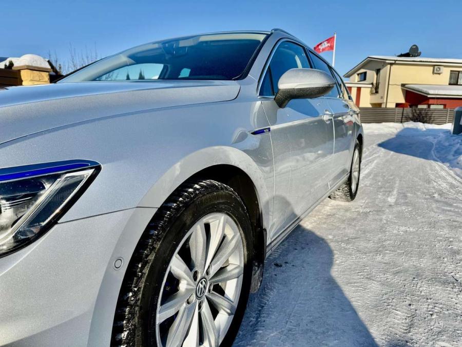 Pelēks Volkswagen Passat 2015 Kauņa, ar dzinēja tilpumu 1.40 L un nobraukumu 248 tūkst. km par 9599 €, foto 11 vietnē AUTOMOTO.COM.LV