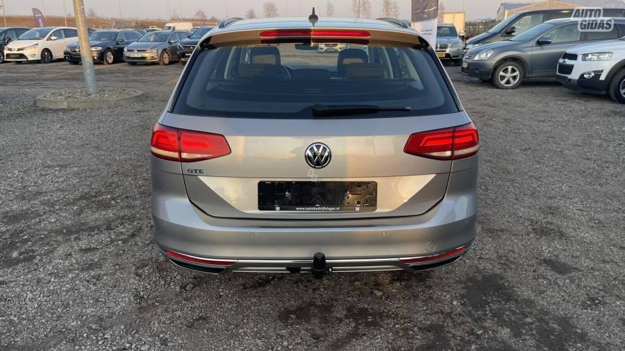 Grey Volkswagen Passat 2015 in Marijampole, with an engine capacity of 1.40 L and mileage of 320 thousand km for 8990 €, photo 7 on AUTOMOTO.COM.LV