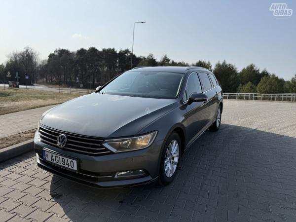 Pelēks Volkswagen Passat 2015 Viļņa, ar dzinēja tilpumu 1.60 L un nobraukumu 401 tūkst. km par 5750 €, foto 2 vietnē AUTOMOTO.COM.LV