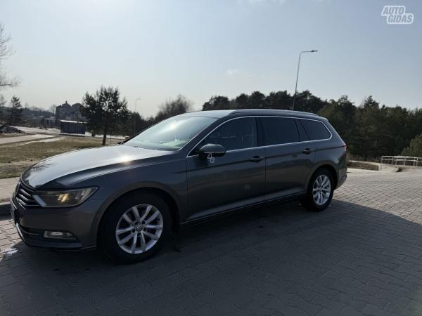 Pelēks Volkswagen Passat 2015 Viļņa, ar dzinēja tilpumu 1.60 L un nobraukumu 401 tūkst. km par 5750 €, foto 3 vietnē AUTOMOTO.COM.LV