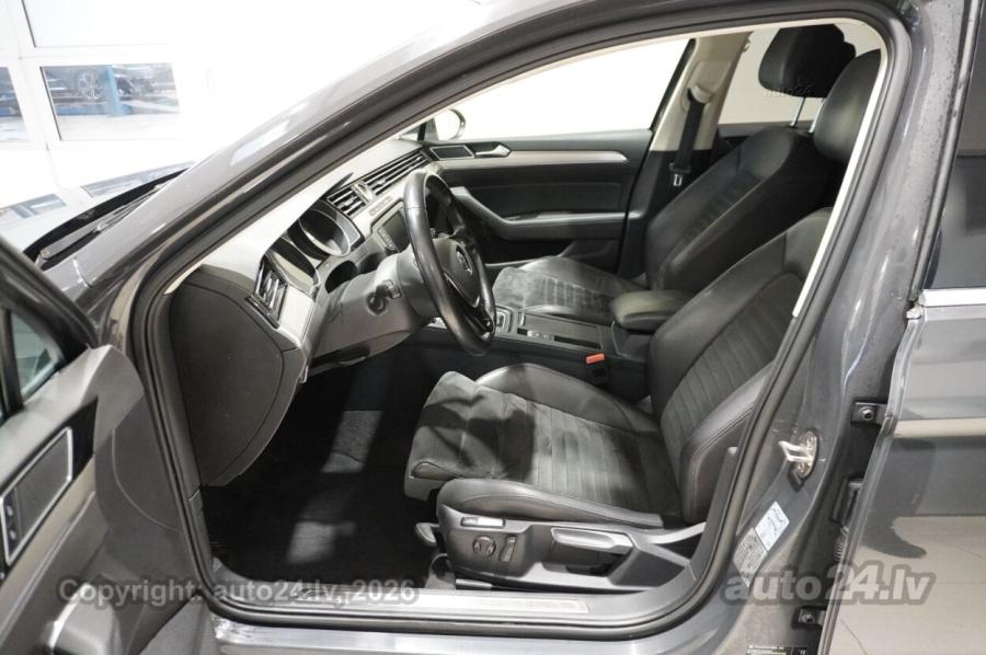 Grey Volkswagen Passat 2015 in Tallinn, with an engine capacity of 1.60 L and mileage of 324 thousand km for 8500 €, photo 14 on AUTOMOTO.COM.LV