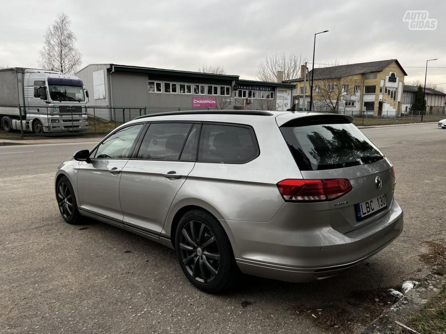 Pelēks Volkswagen Passat 2015 Alīta, ar dzinēja tilpumu 1.60 L un nobraukumu 330 tūkst. km par 6950 €, foto 3 vietnē AUTOMOTO.COM.LV