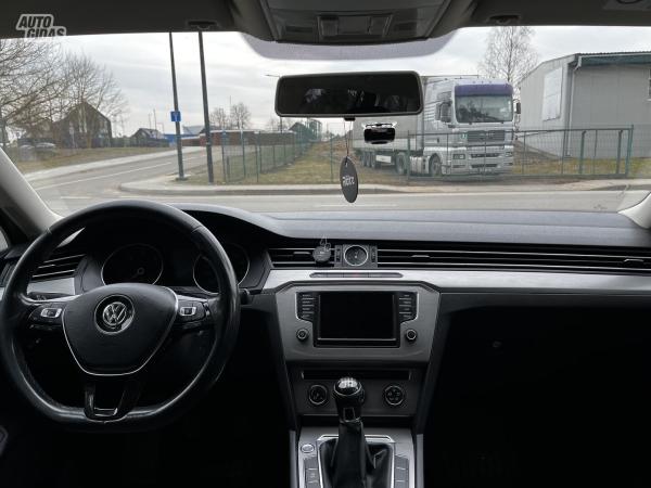 Pelēks Volkswagen Passat 2015 Alīta, ar dzinēja tilpumu 1.60 L un nobraukumu 330 tūkst. km par 6950 €, foto 7 vietnē AUTOMOTO.COM.LV