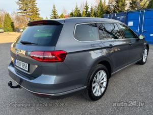 Grey Volkswagen Passat 2015 in Paide, with an engine capacity of 1.60 L and mileage of 268 thousand km for 10490 €, photo 5 on AUTOMOTO.COM.LV