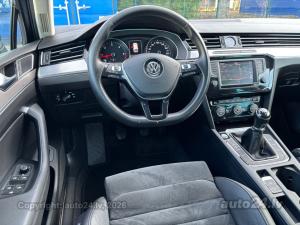 Grey Volkswagen Passat 2015 in Paide, with an engine capacity of 1.60 L and mileage of 268 thousand km for 10490 €, photo 11 on AUTOMOTO.COM.LV