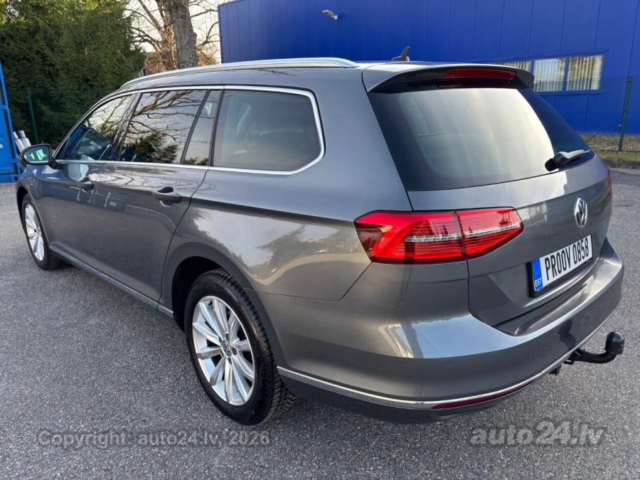 Pelēks Volkswagen Passat 2015 Paide, ar dzinēja tilpumu 1.60 L un nobraukumu 268 tūkst. km par 10490 €, foto 4 vietnē AUTOMOTO.COM.LV