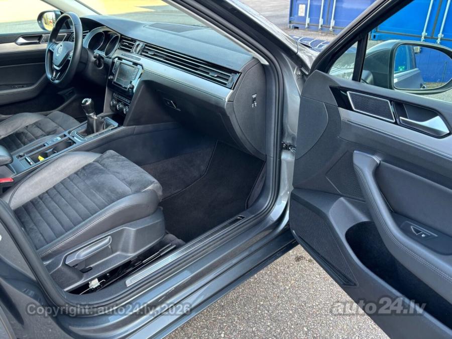 Pelēks Volkswagen Passat 2015 Paide, ar dzinēja tilpumu 1.60 L un nobraukumu 268 tūkst. km par 10490 €, foto 9 vietnē AUTOMOTO.COM.LV