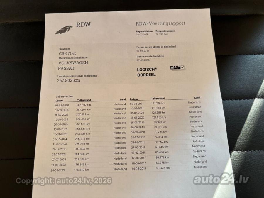 Pelēks Volkswagen Passat 2015 Paide, ar dzinēja tilpumu 1.60 L un nobraukumu 268 tūkst. km par 10490 €, foto 28 vietnē AUTOMOTO.COM.LV