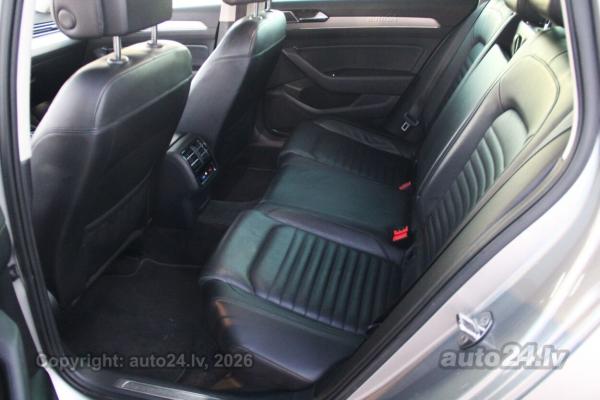 Grey Volkswagen Passat 2015 in Tartu, with an engine capacity of 2.00 L and mileage of 284 thousand km for 11350 €, photo 10 on AUTOMOTO.COM.LV