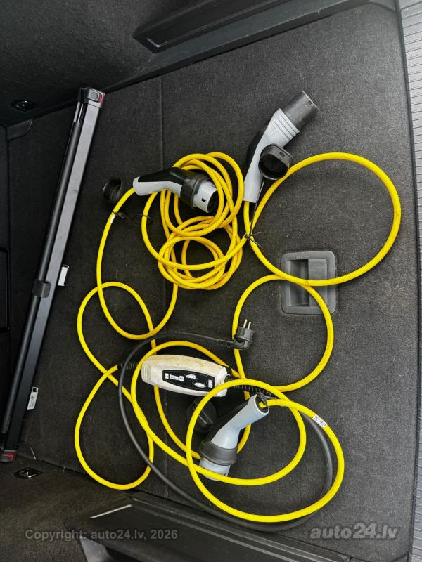 Серый Фольксваген Пассат 2015 в Таллин, объемом двигателя 1.40 л и пробегом 236 тыс. км за 11500 €, фото 6 на AUTOMOTO.COM.LV