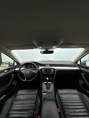 Grey Volkswagen Passat 2015 in Tartu, with an engine capacity of 2.00 L and mileage of 254 thousand km for 11490 €, photo 8 on AUTOMOTO.COM.LV