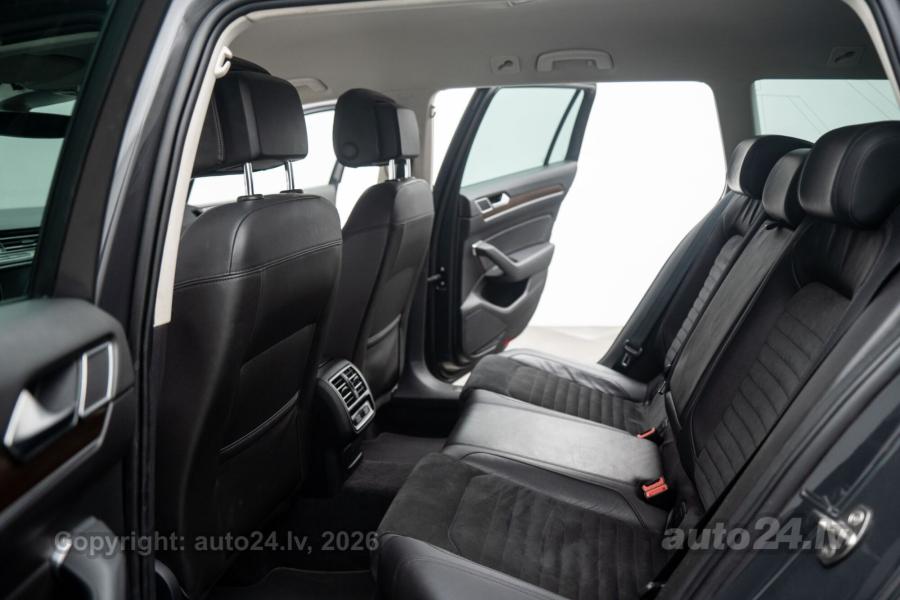Pelēks Volkswagen Passat 2015 Tallina, ar dzinēja tilpumu 2.00 L un nobraukumu 299 tūkst. km par 9999 €, foto 10 vietnē AUTOMOTO.COM.LV