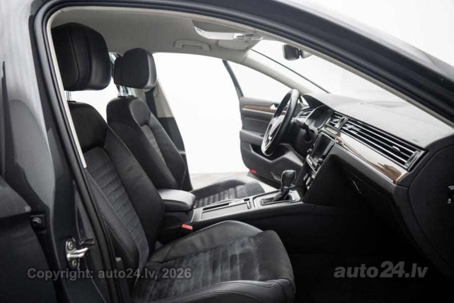 Pelēks Volkswagen Passat 2015 Tallina, ar dzinēja tilpumu 2.00 L un nobraukumu 299 tūkst. km par 9999 €, foto 12 vietnē AUTOMOTO.COM.LV