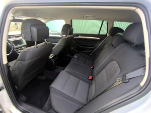 Grey Volkswagen Passat 2015 in Kaunas, with an engine capacity of 2.00 L and mileage of 290 thousand km for 7500 €, photo 28 on AUTOMOTO.COM.LV